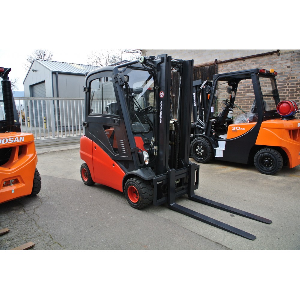 LInde, Gabelstapler, Triplex, Vollfreihub, Seitenschieber